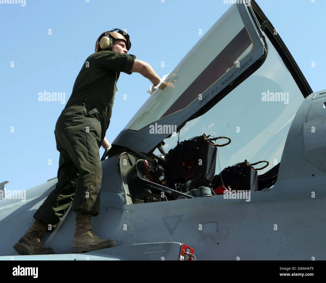 070320-M-2166H-033. Subject Operation/Series: IRAQI FREEDOM Base: Al ...