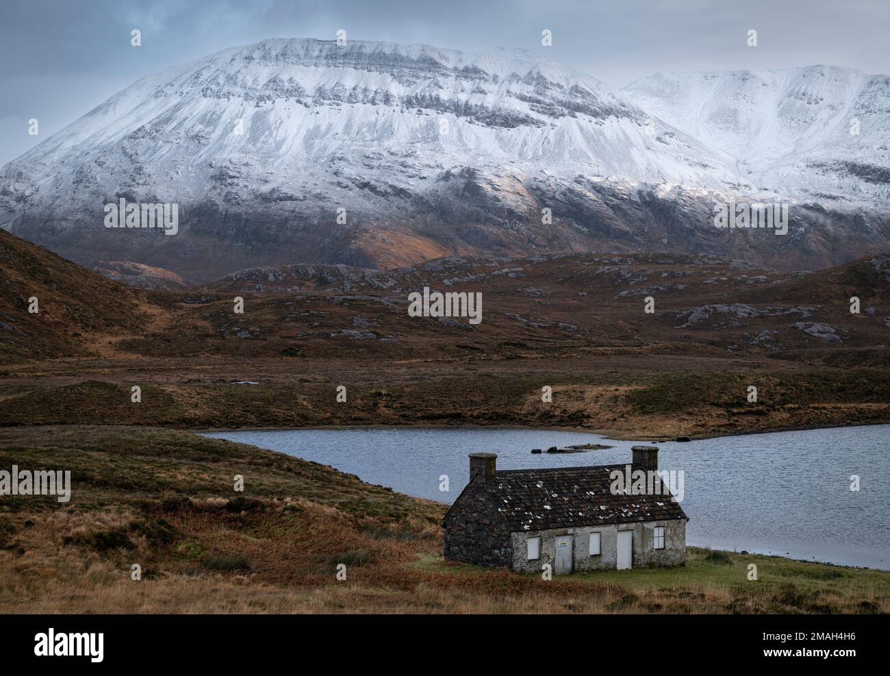 Loch Stack Bothy, Assynt, Highland Scotland Stock Photo - Alamy