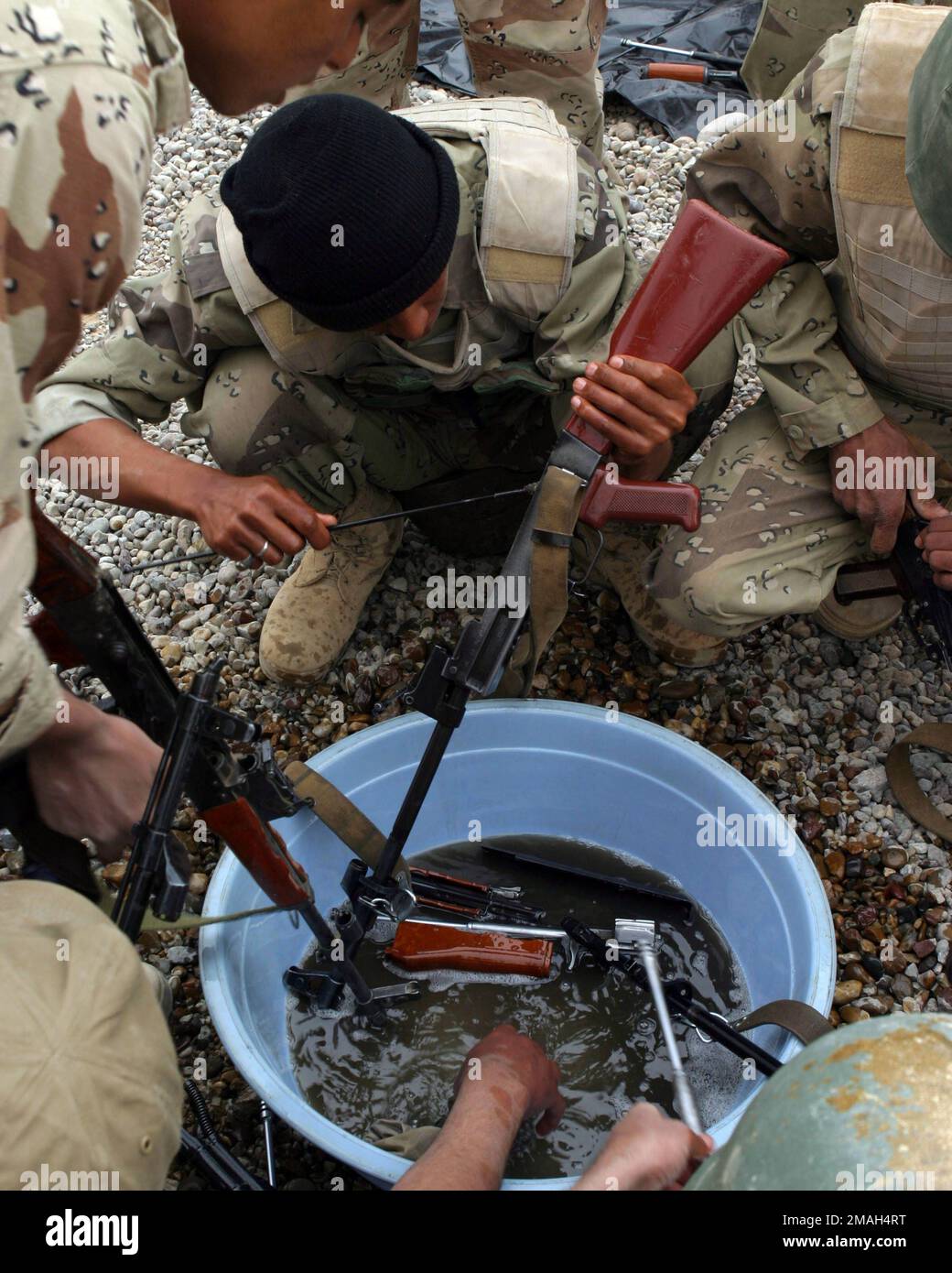 070324-M-2166H-042. [Complete] Scene Caption: Iraqi Army Soldiers in ...