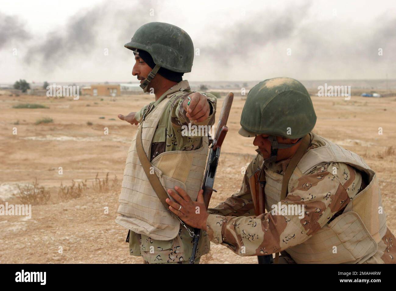 Army offi hi-res stock photography and images - Alamy