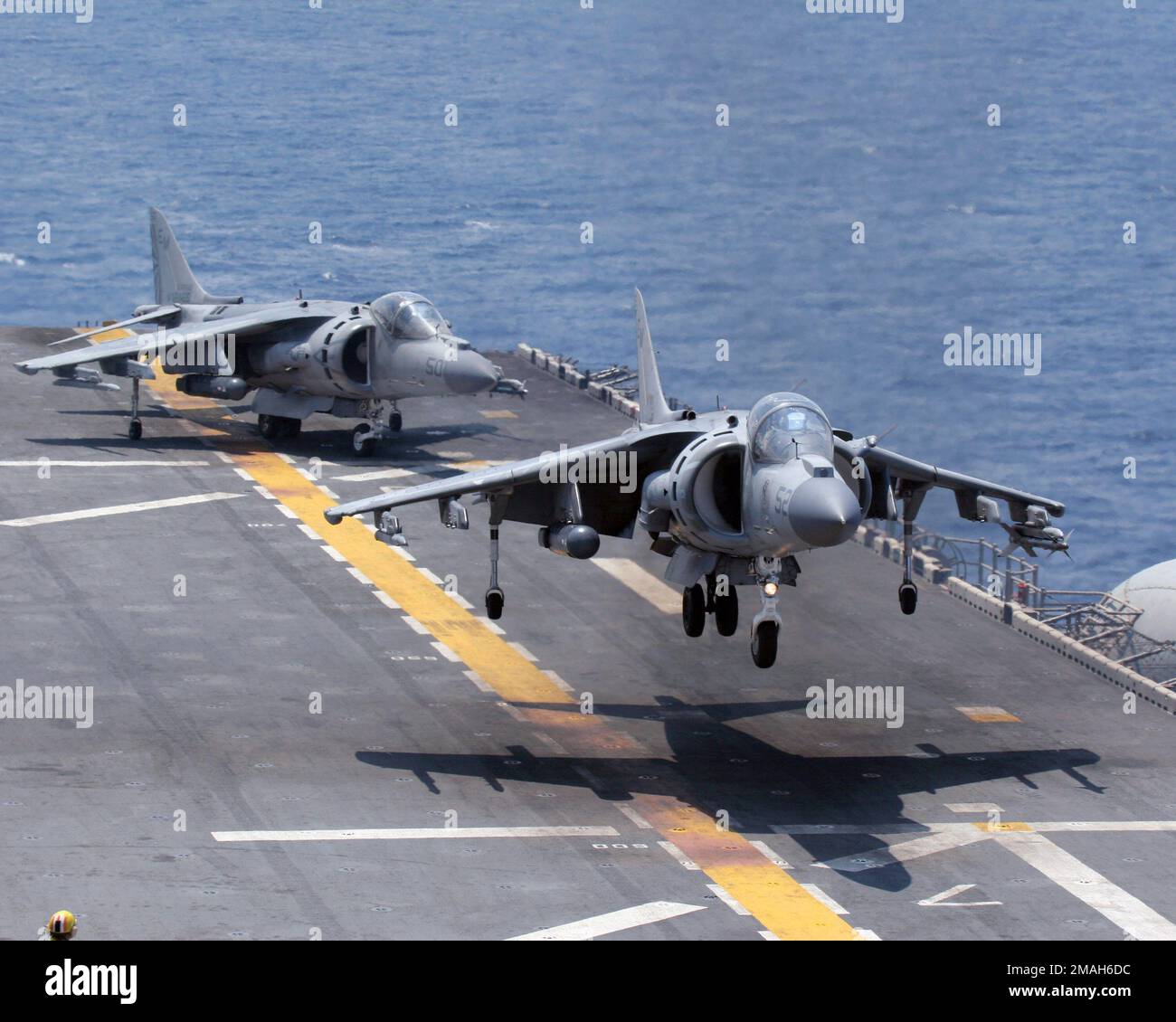 100 base hi-res stock photography and images - Alamy