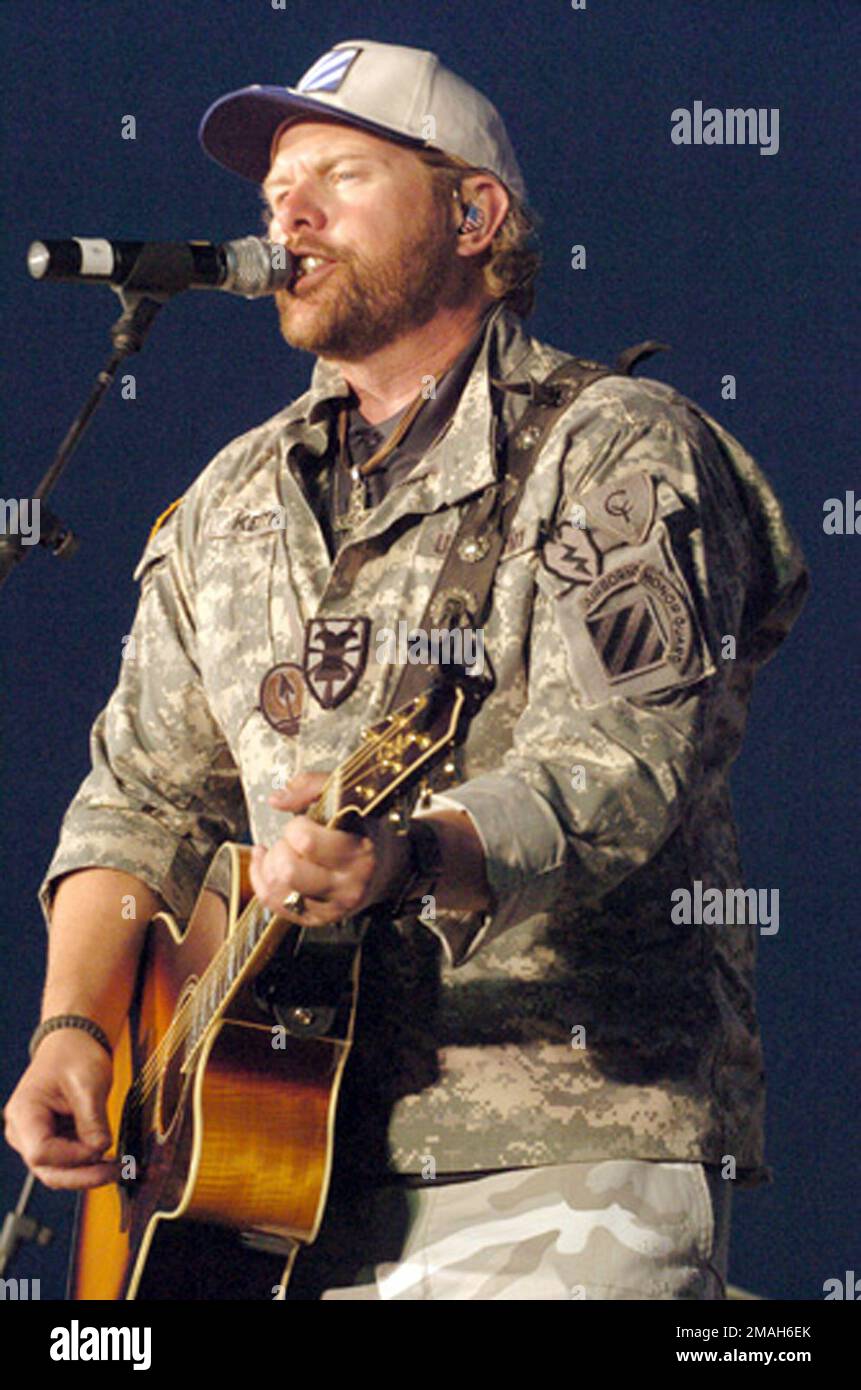 Camp victory hi-res stock photography and images - Alamy