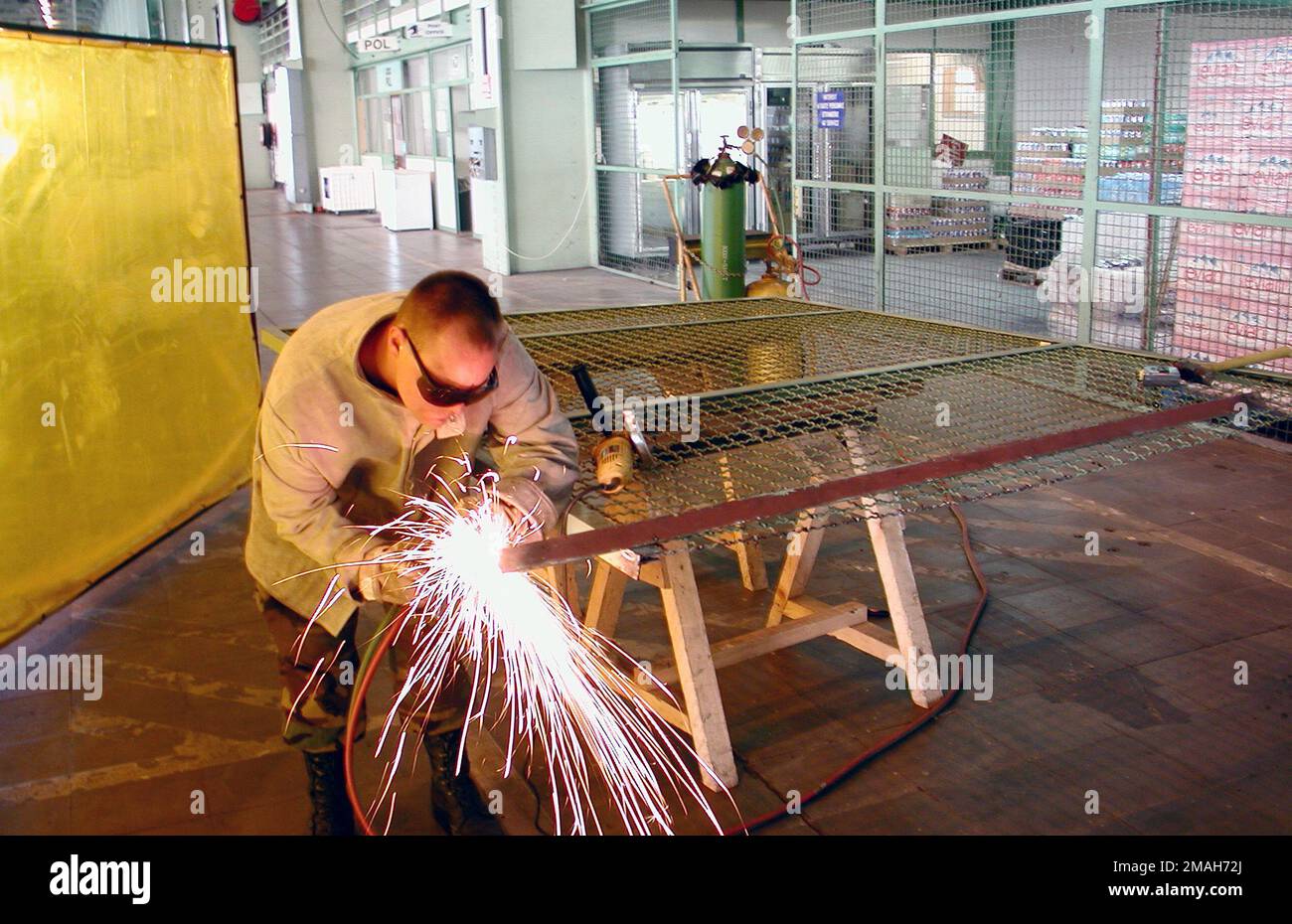 010514-F-1540F-001. Subject Operation/Series: JOINT FORGE Base: Le Tube ...