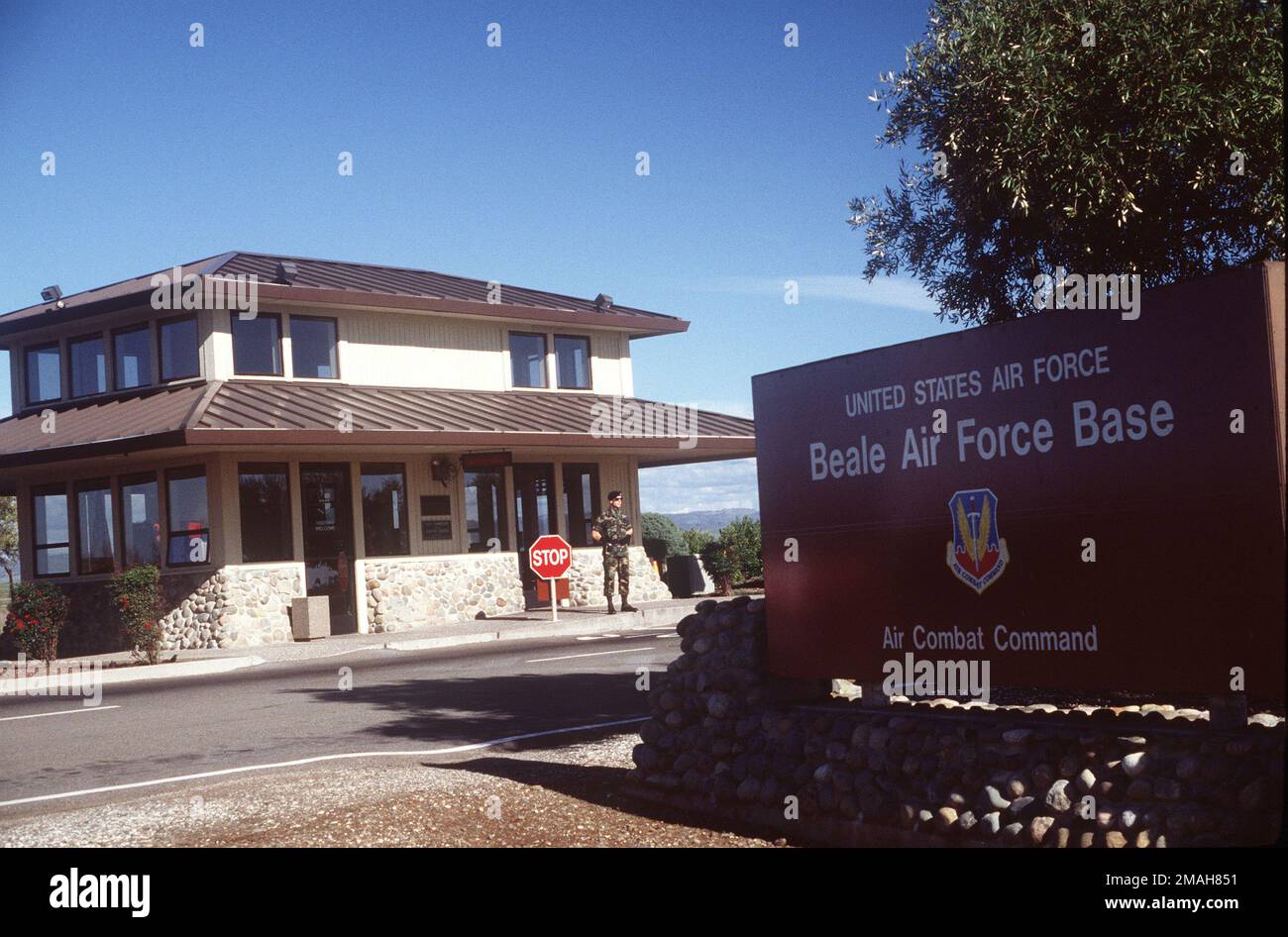 Beale air force base gate hi-res stock photography and images - Alamy