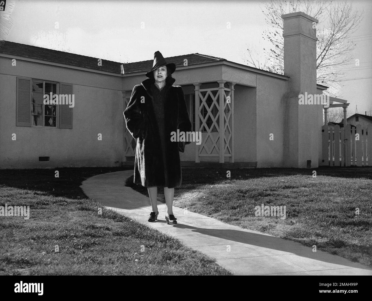 Maria "Ria" Gable, estranged wife of movie star Clark Gable, is shown ...