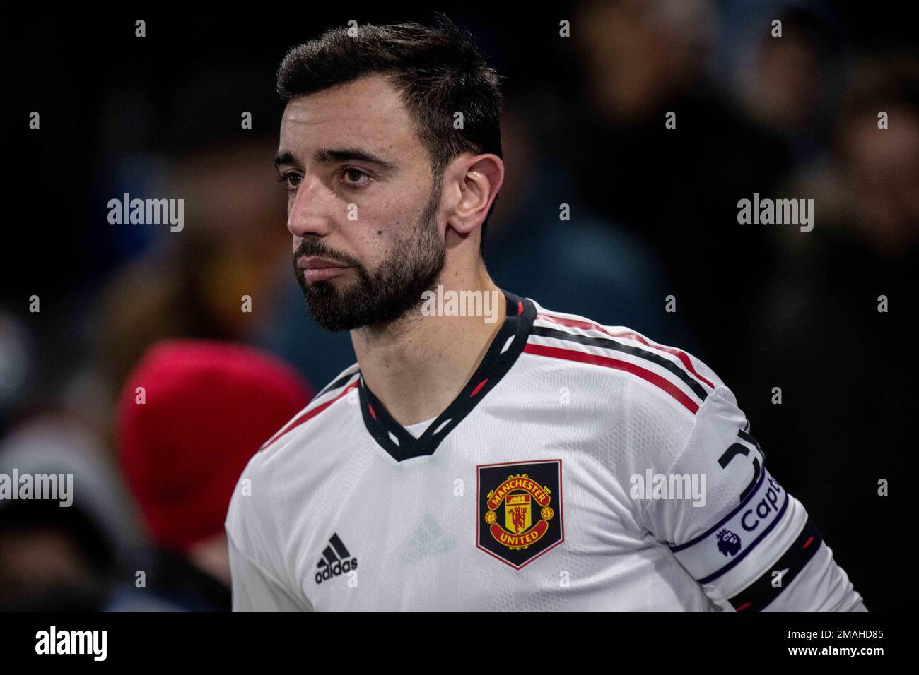 LONDON, ENGLAND - JANUARY 18: Bruno Fernandes of Manchester United ...