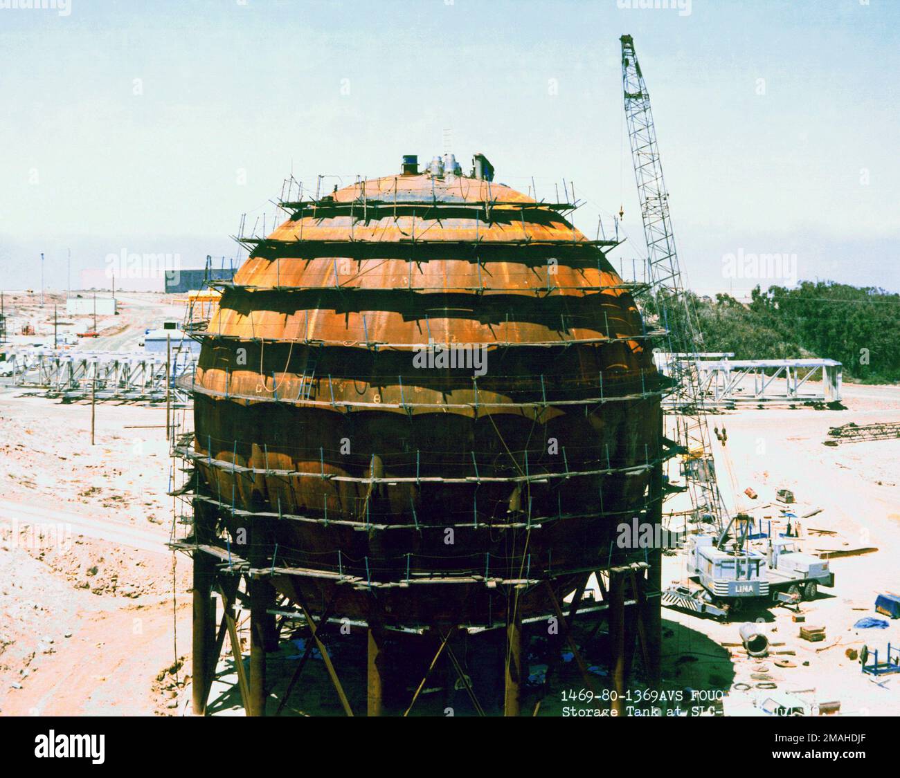 A view of a domelike facility in the Space Transportation System (STS ...