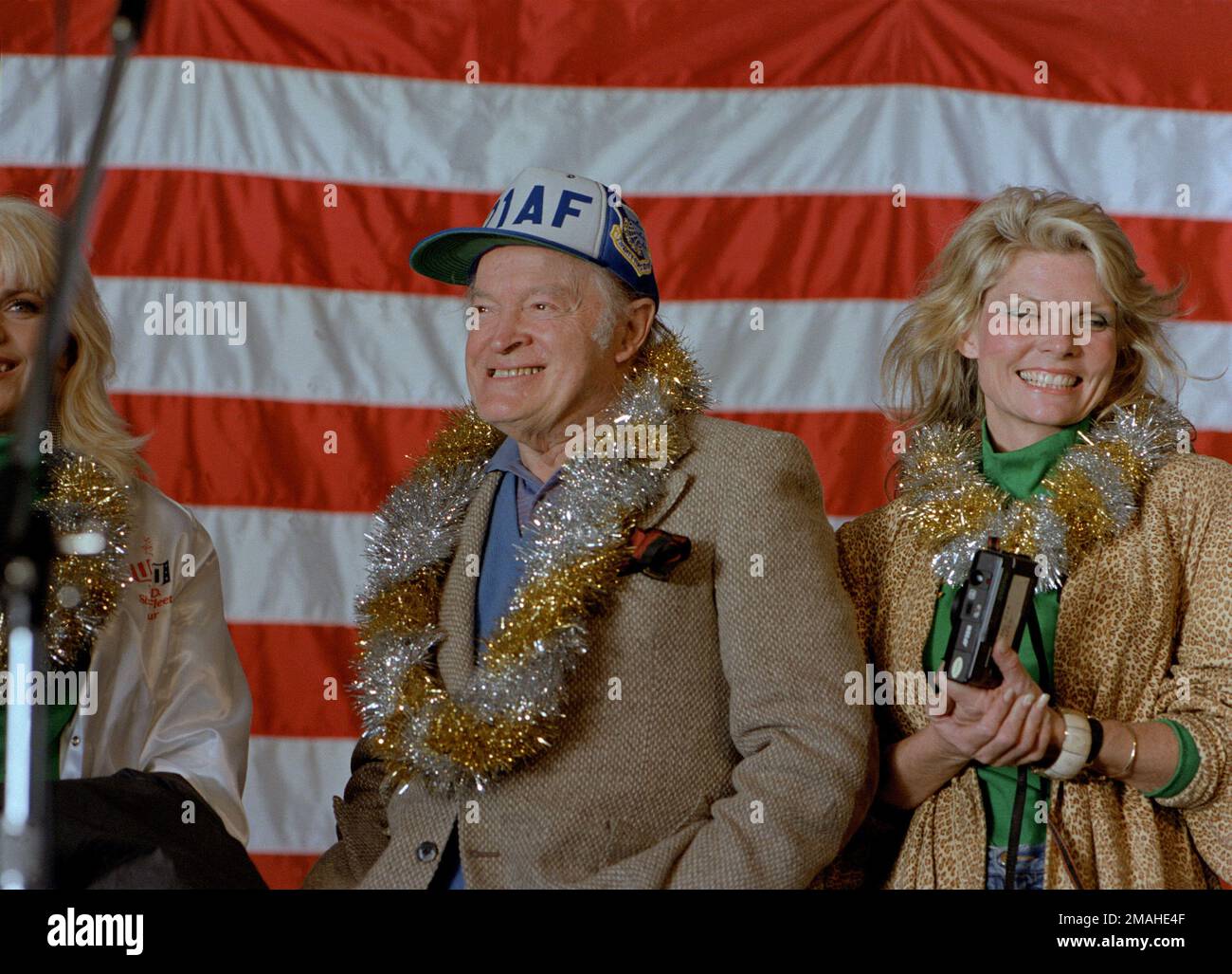 Comedian Bob Hope and actress Cathy Lee Crosby arrive in Beirut to ...
