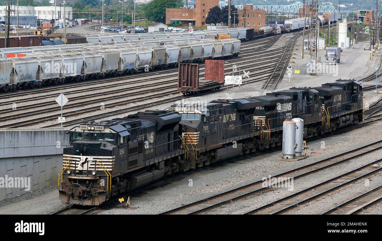 Norfolk Southern locomotives are moved in the in the Conway Terminal in ...