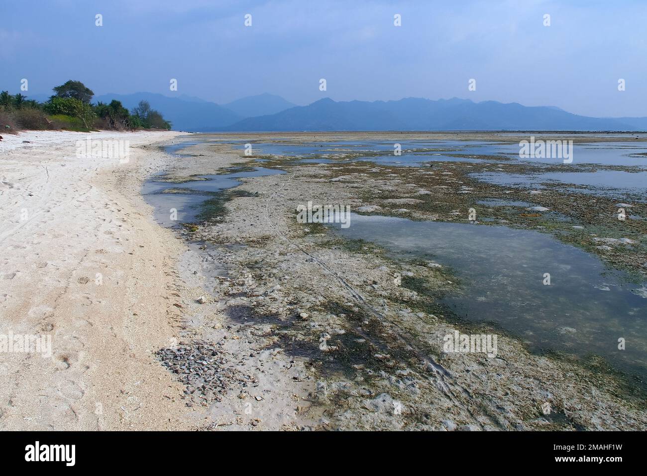 ebb, beach, Gili Air, Gili Islands, West Nusa Tenggara, Indonesia, Asia ...