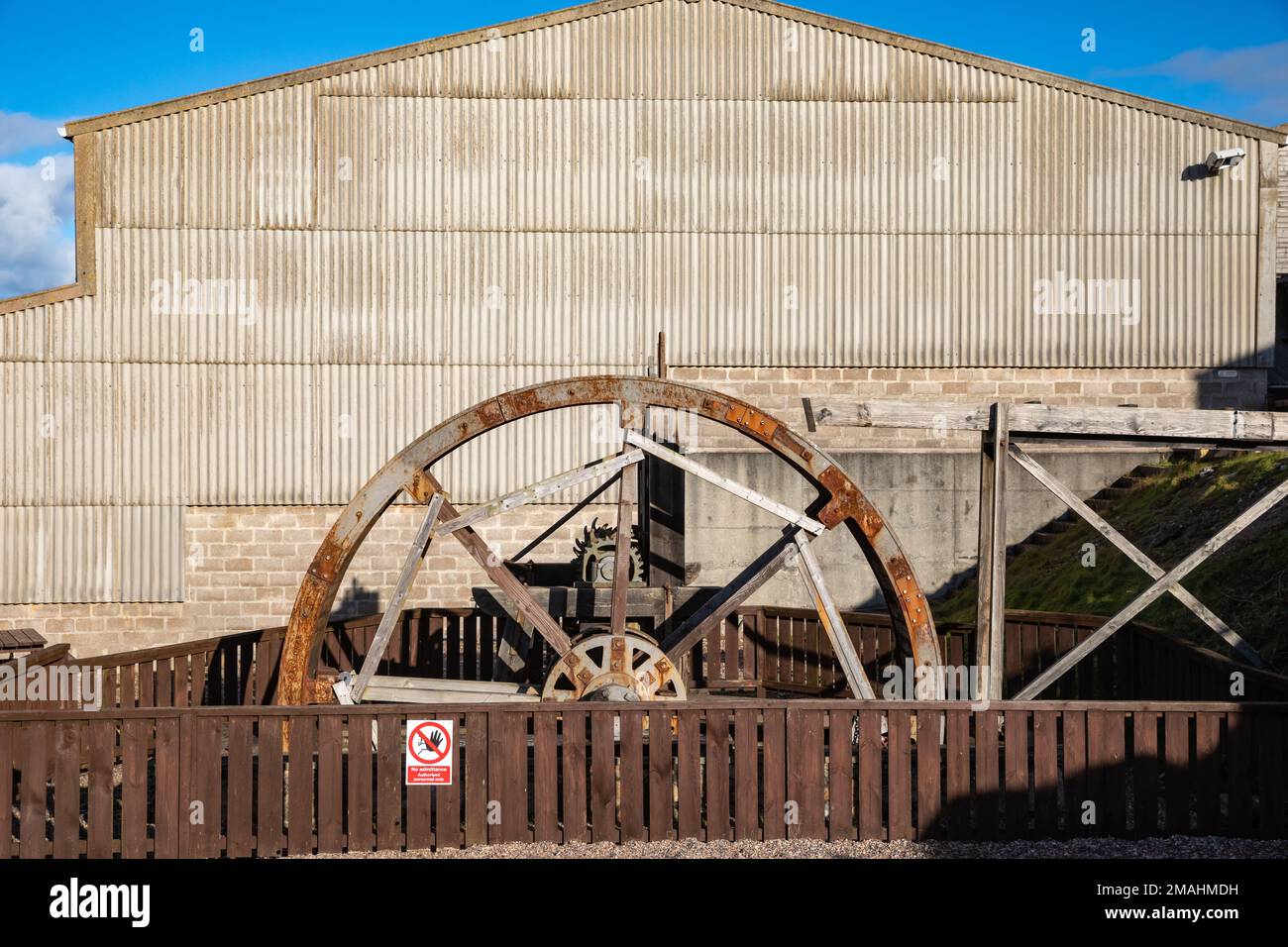 Water Wheel at Geevor Tin Mine Museum in Cornwall,uk Stock Photo - Alamy