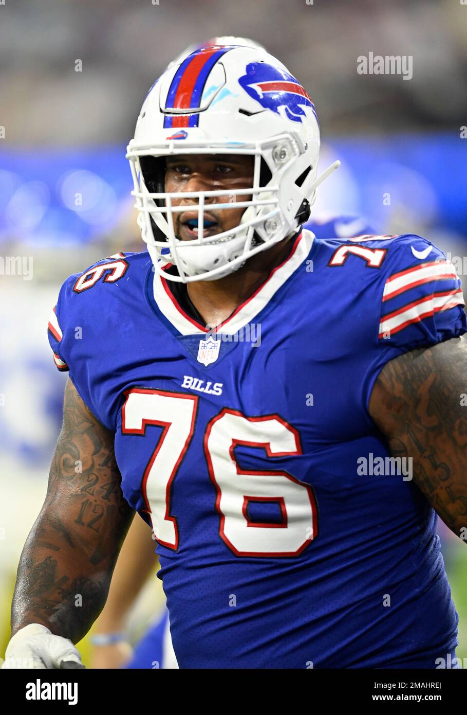 Buffalo Bills guard Rodger Saffold (76) while playing the Los Angeles ...