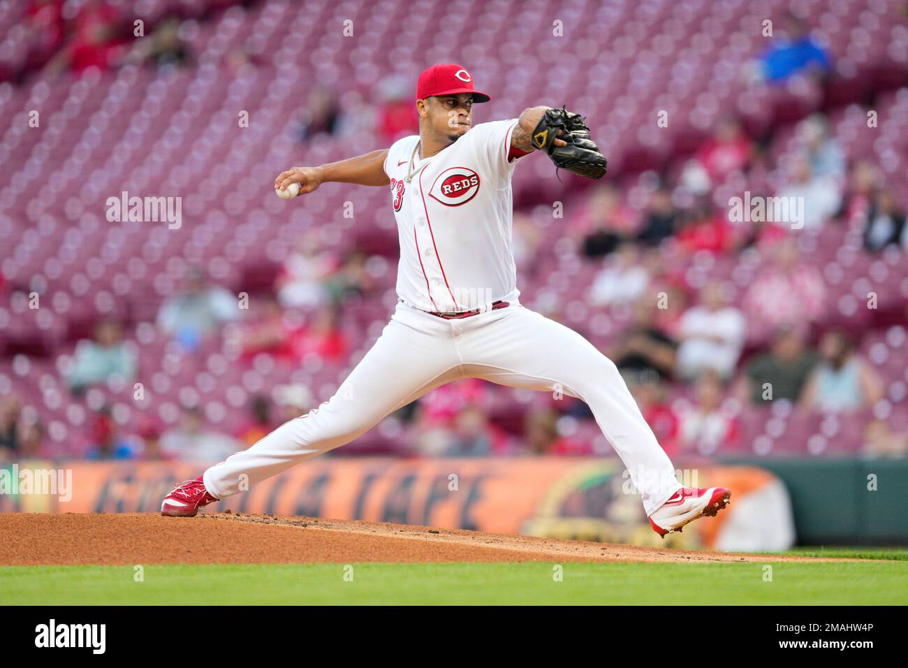 Cincinnati Reds starting pitcher Fernando Cruz (63) plays during the ...