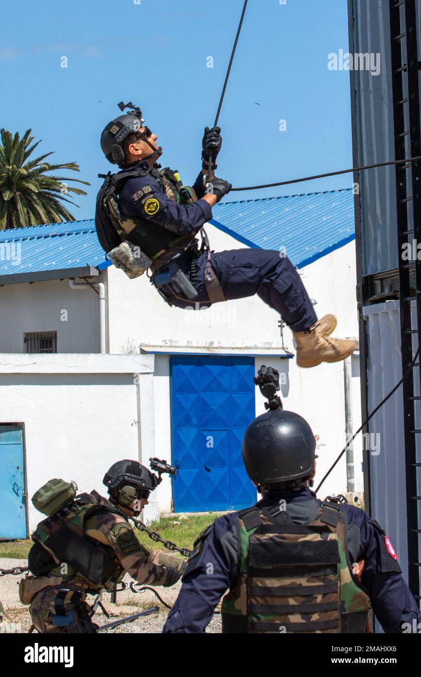 BIZERTE, Tunisia (May 27, 2022) Members of the Tunisian Navy fast rope ...