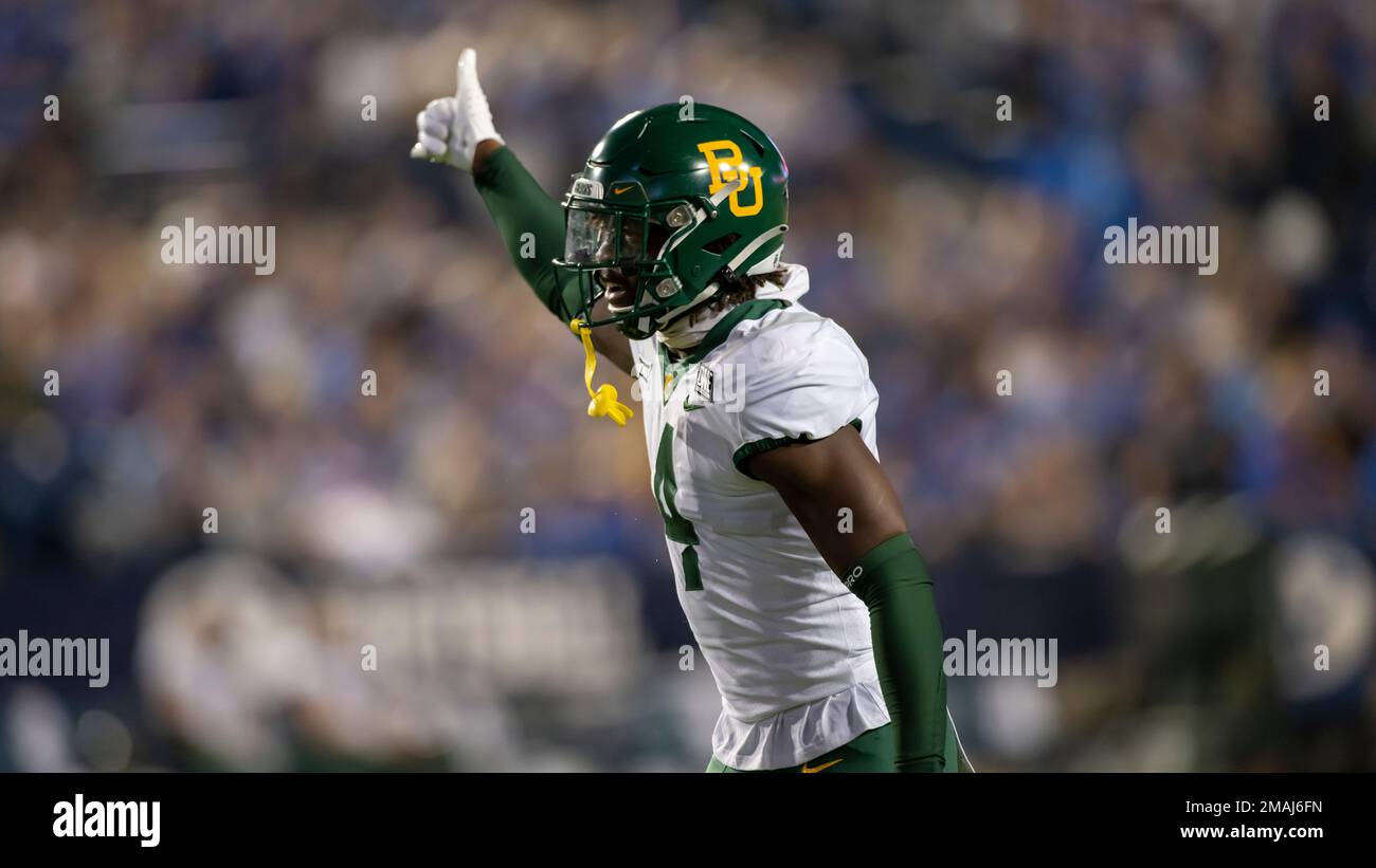 Baylor Bears safety Christian Morgan (4) signals to a teammate on ...