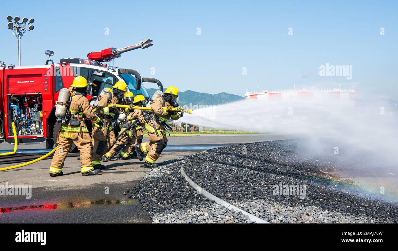 Aircraft rescue and firefighting Marines with Headquarters and ...