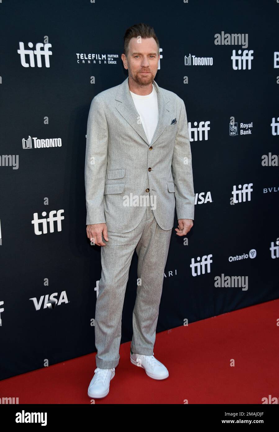 Ewan McGregor attends the premiere of "Raymond & Ray" at Roy Thomson ...