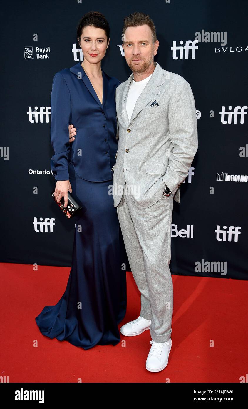 Ewan McGregor, right, and wife Mary Elizabeth Winstead attend the ...