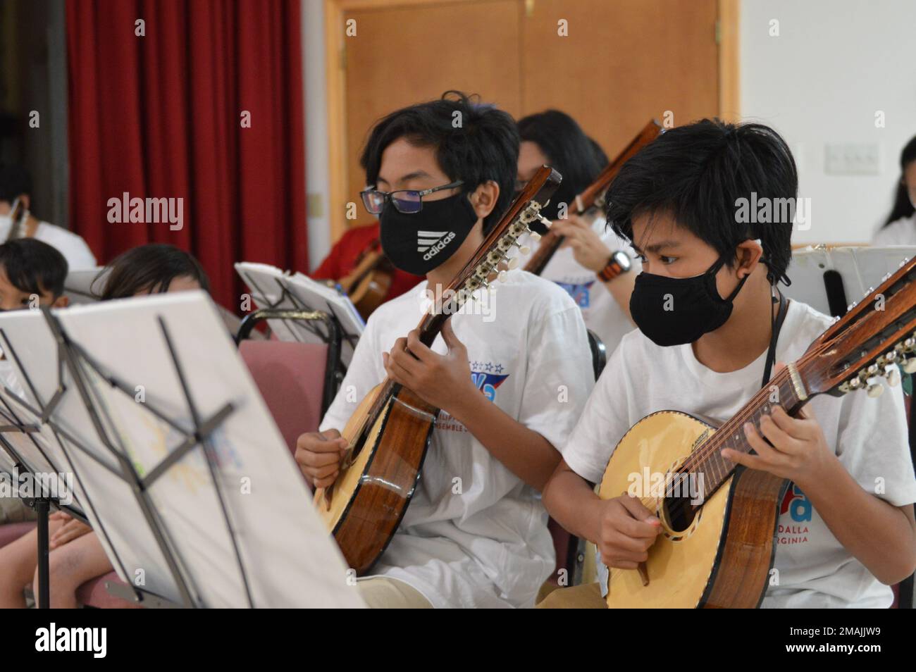 Ensemble members of the Philippine Rondalla Ensemble of Virginia (PREVa ...