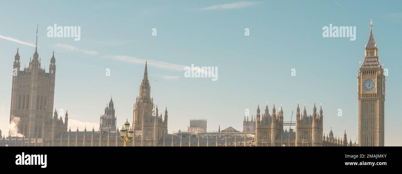A panoramic view of the breathtaking Palace of Westminster, Big Ben ...