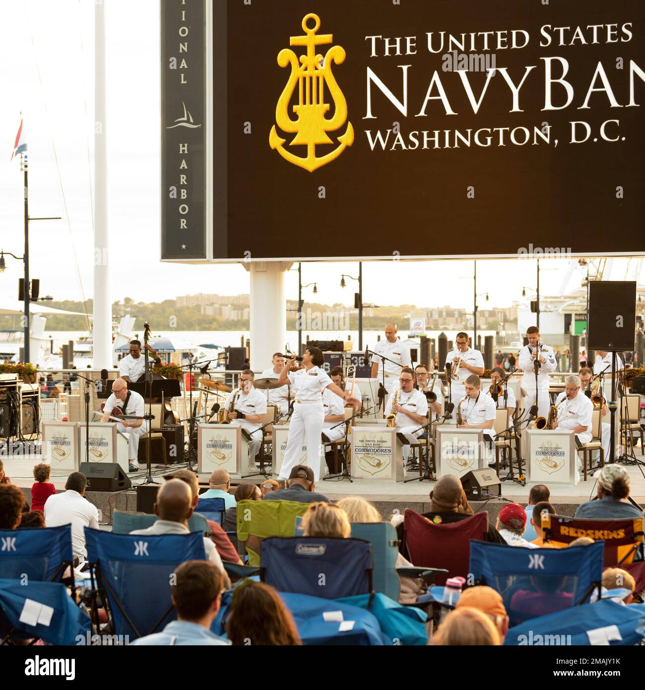 220528-N-JL161-1011 NATIONAL HARBOR, Md. (May 28, 2022) The United ...