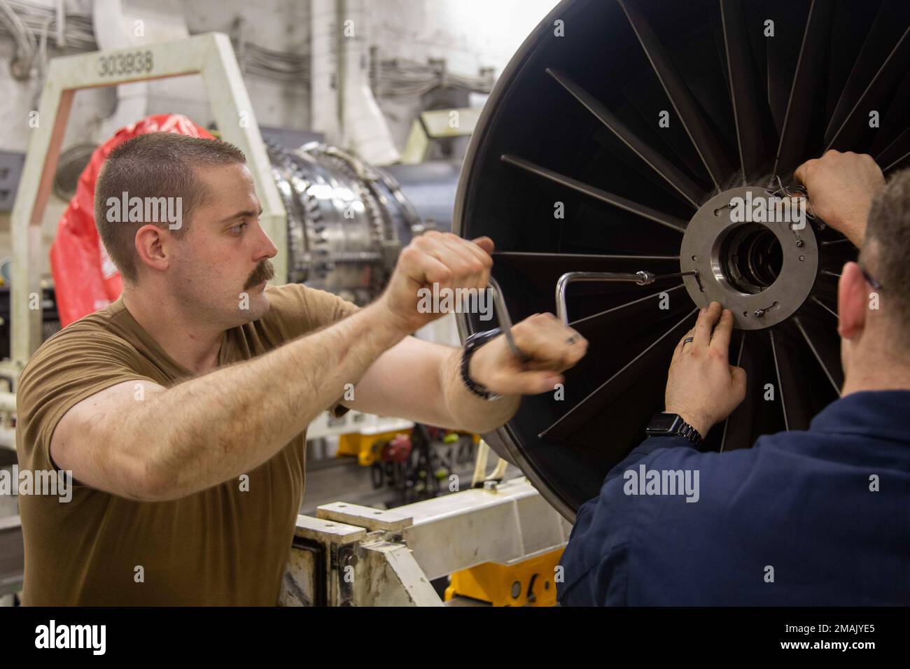 PHILIPPINE SEA (May 28, 2022) Aviation Machinist's Mate Tazmen Eichin ...