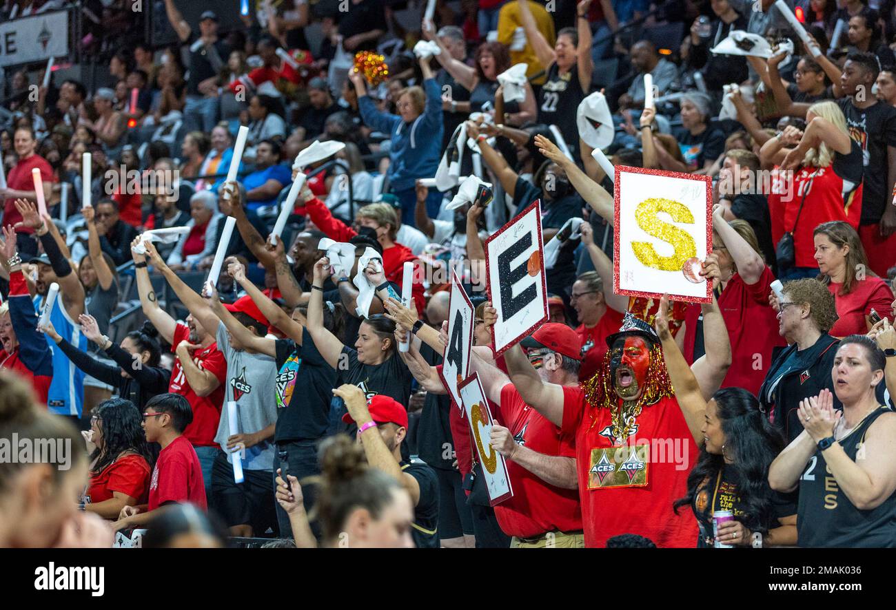 Las Vegas Aces fans cheer as the team leads the Connecticut Sun during ...