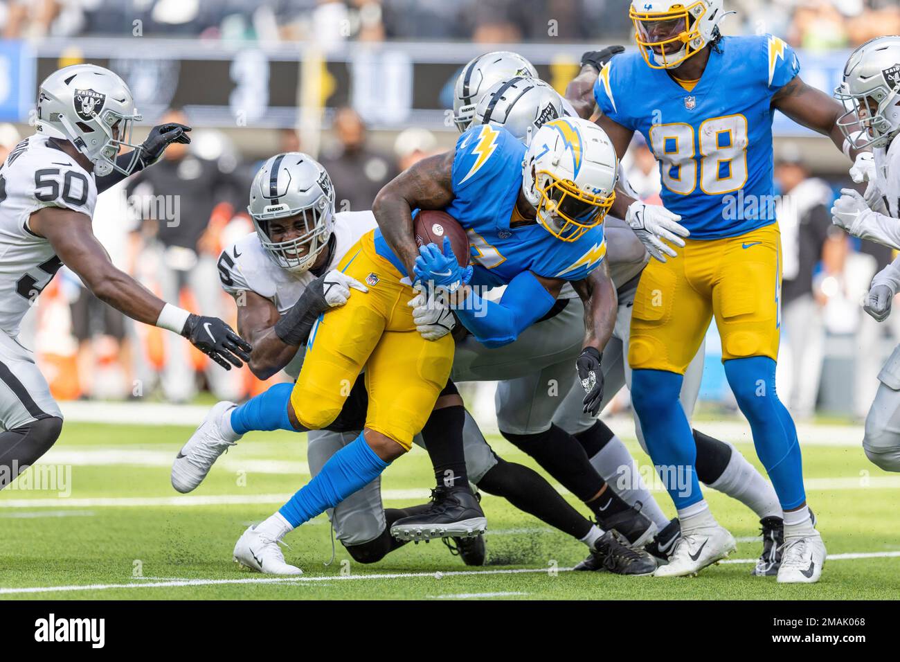 Tight end (7) Gerald Everett of the Los Angeles Chargers catches a pass ...