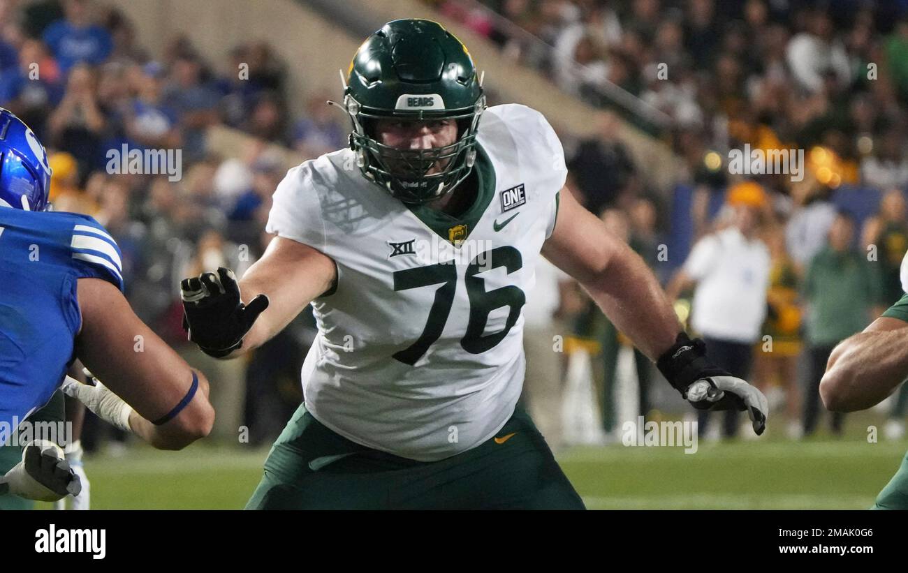 Baylor offensive lineman Connor Galvin (76) looks to block in the first half, during an NCAA ...