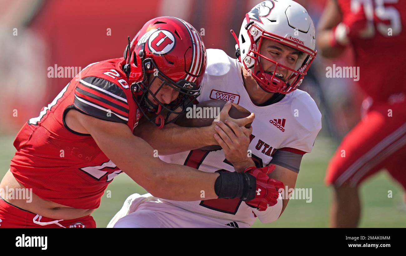 Utah linebacker Lander Barton (20) sacks Southern Utah quarterback ...