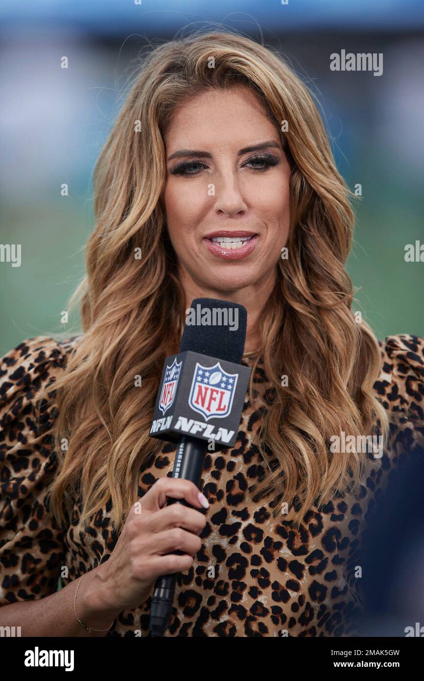 NFL Network Sara Walsh on air before an NFL football game between the ...