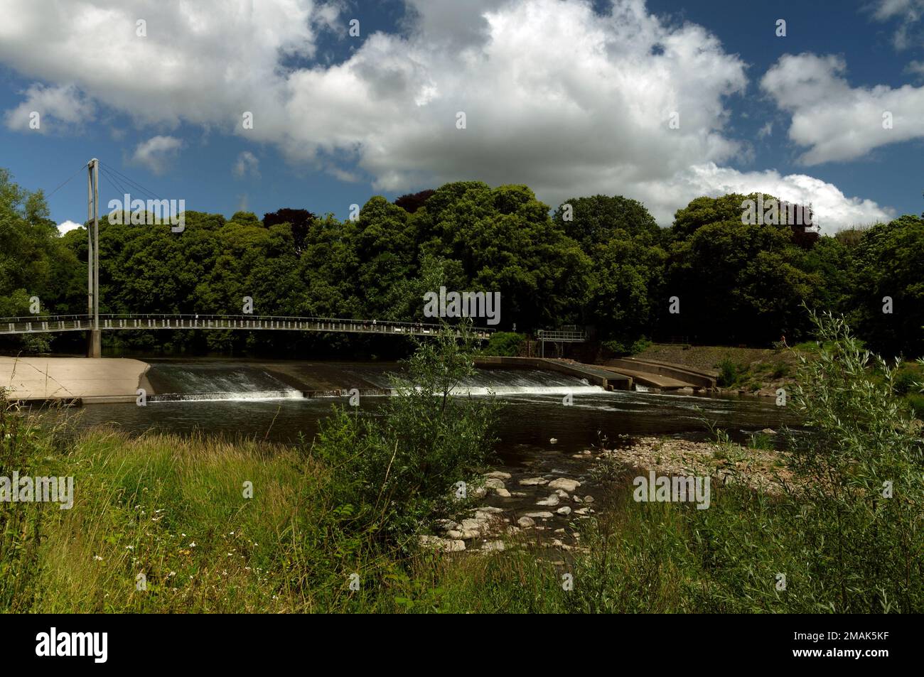 The river Taff at Blackweir bridge, Pontcanna Fields, Cardiff.. January 2023. Winter Stock Photo ...