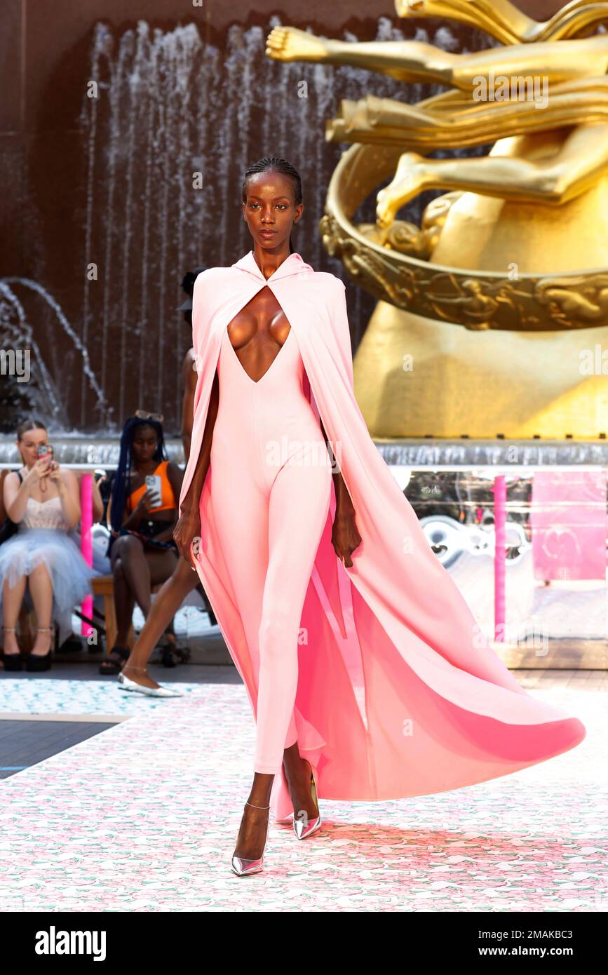 The Victor Glemaud Spring 2023 collection is modeled during Fashion ...