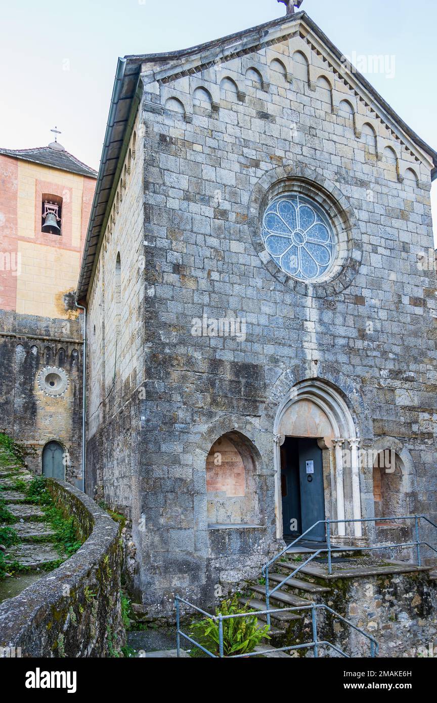 Ancient little church on the way to Punta Chiappa near the village of ...