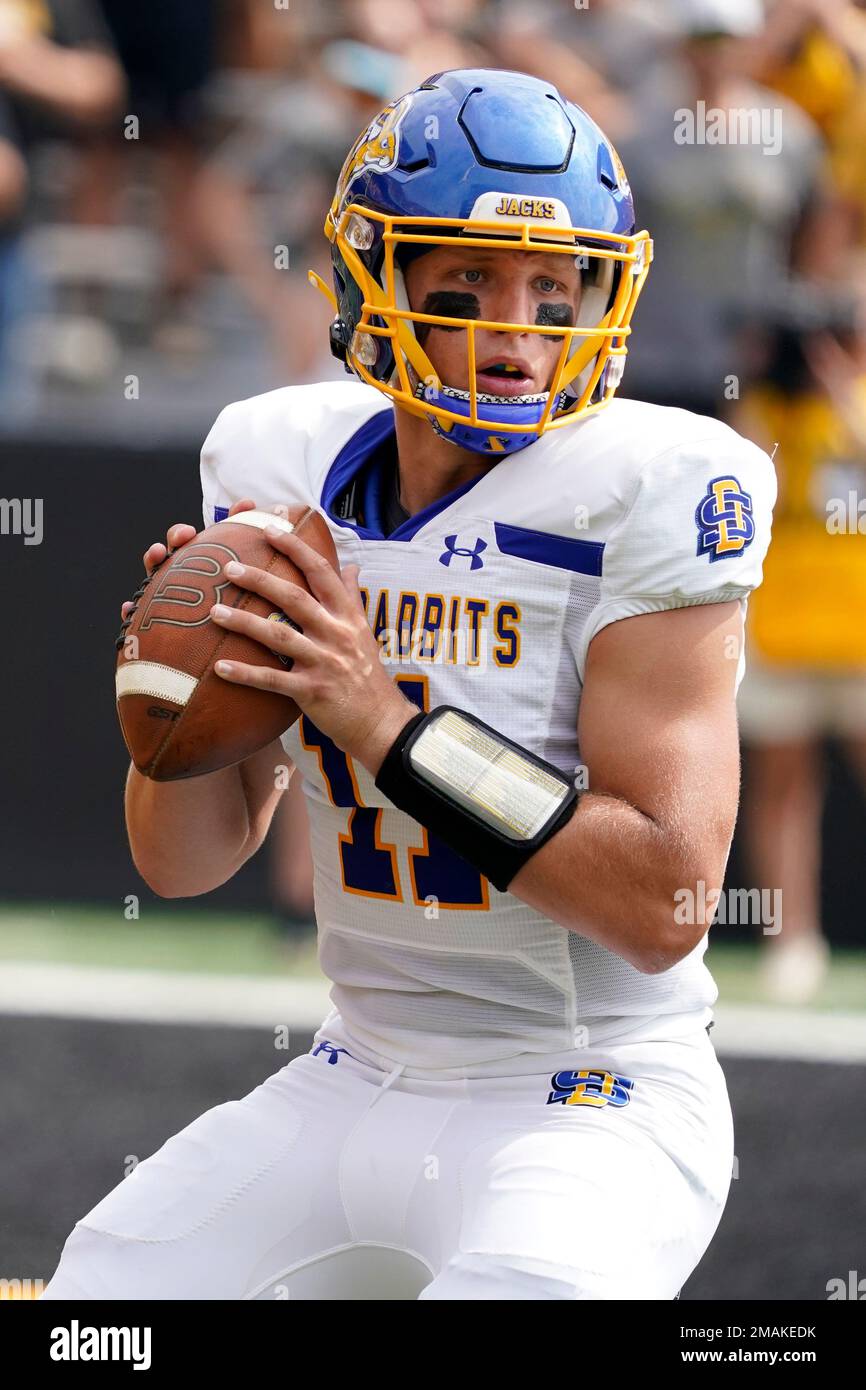 South Dakota State quarterback Mark Gronowski (11) looks to pass during ...