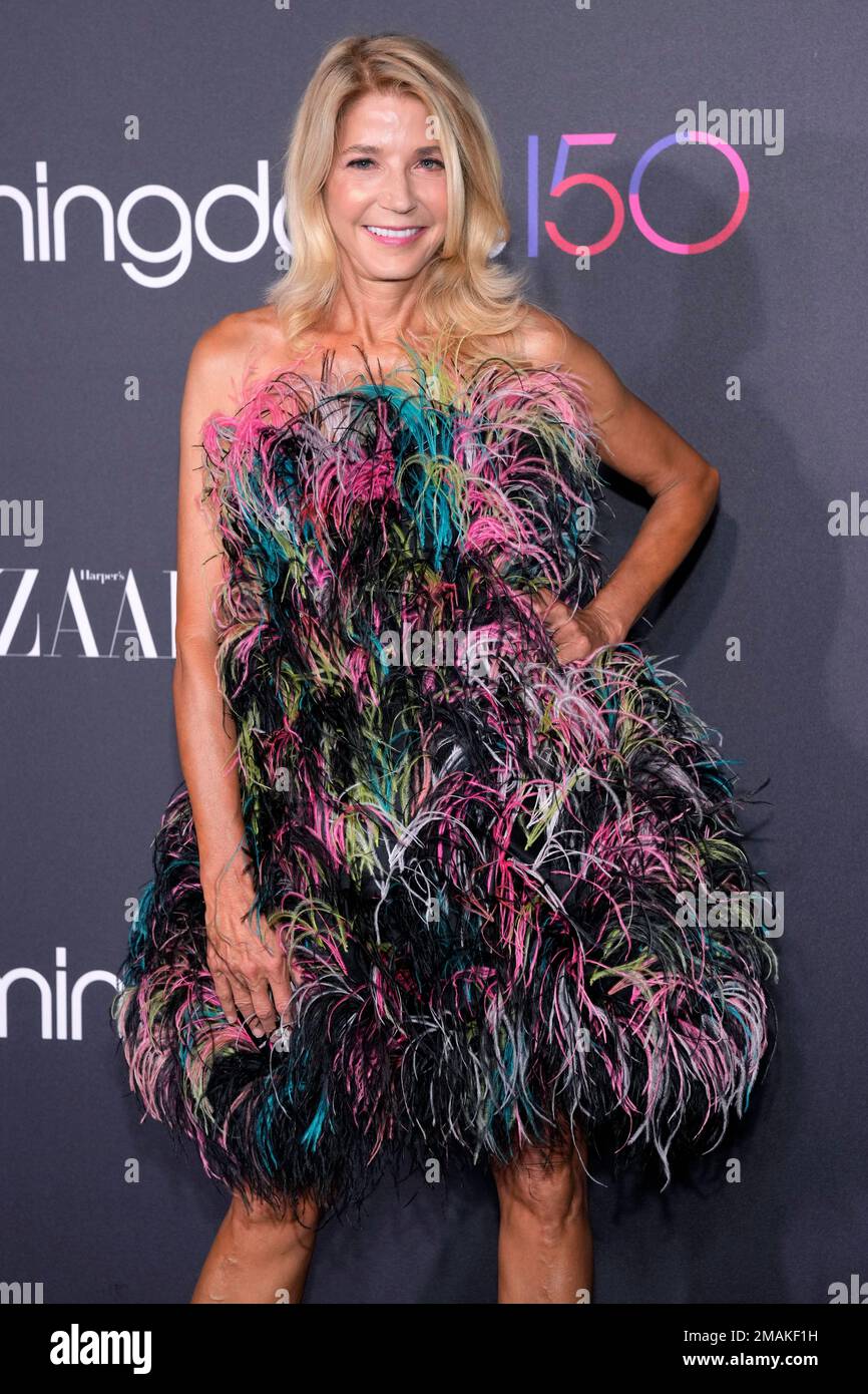 Candace Bushnell attends the Harper's Bazaar Icons and Bloomingdale's ...