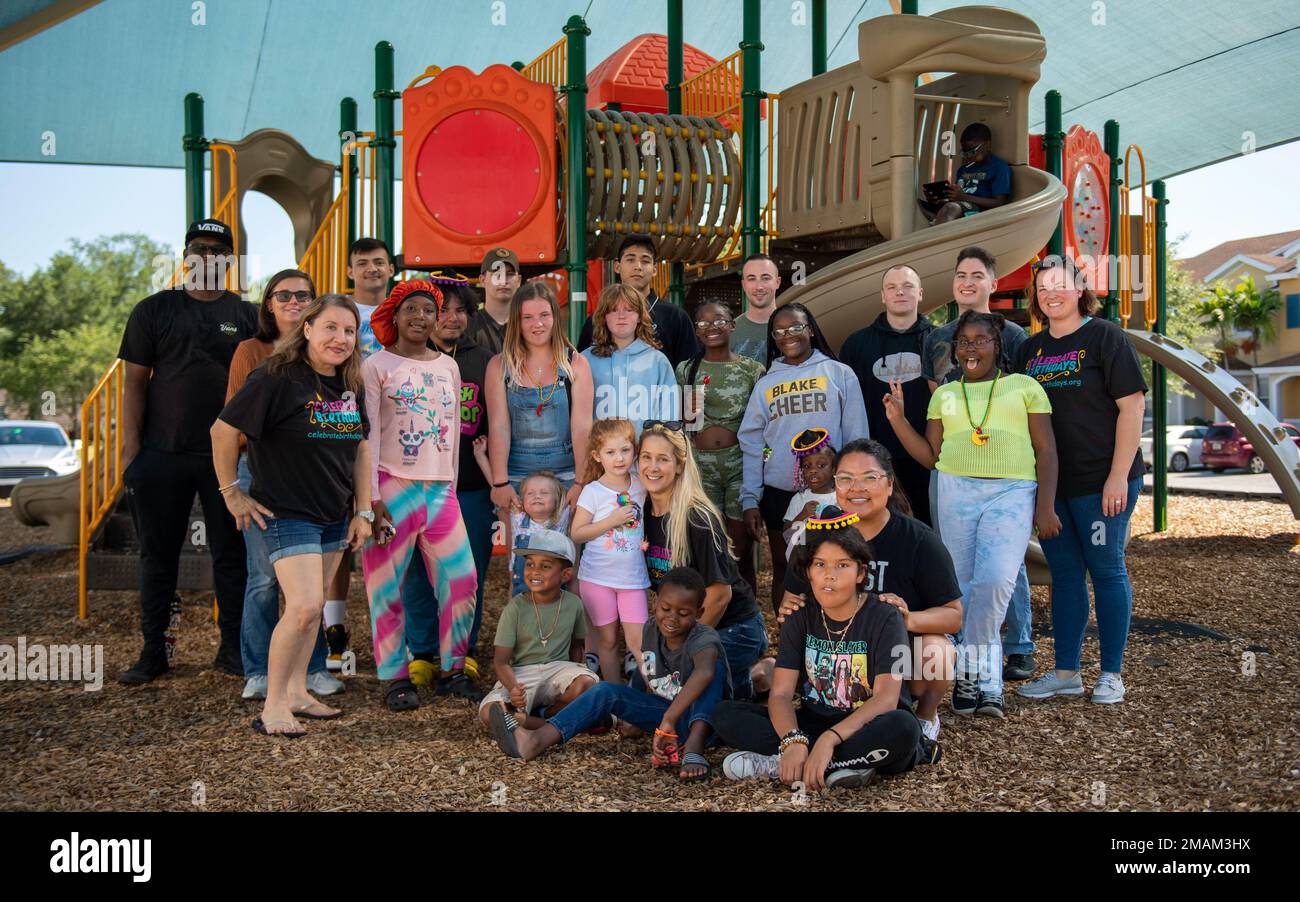 Children impacted hi-res stock photography and images - Alamy