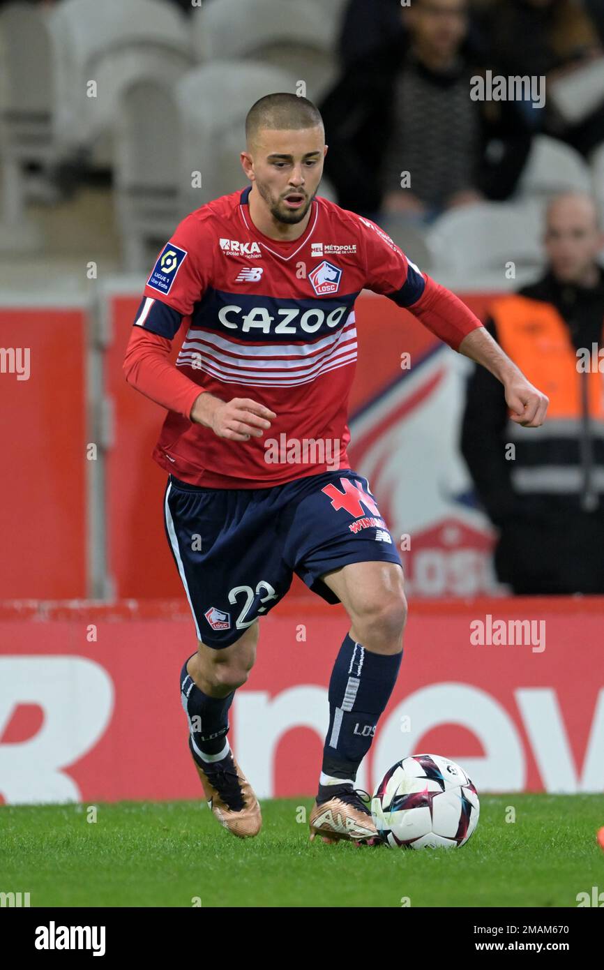 LILLE - Edon Zhegrova of LOSC Lille during the French Ligue 1 match ...