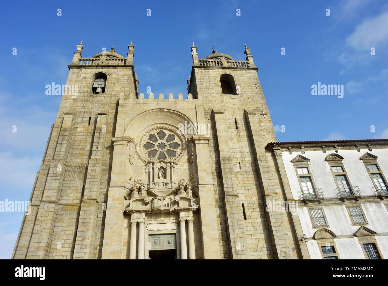 Cathedral of Porto, Facade view double tower and side building, Europe ...