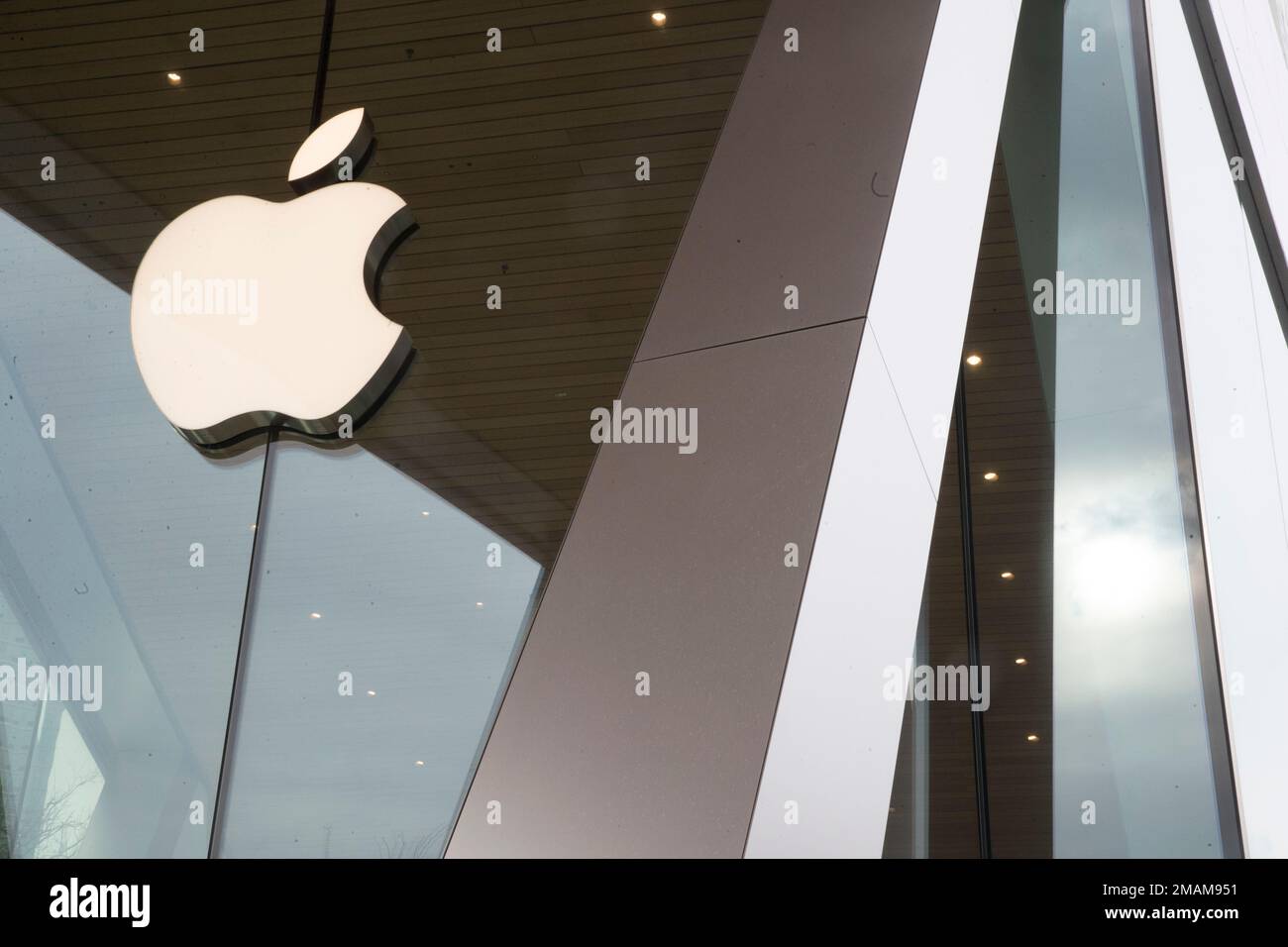 Apple Logo On And Off