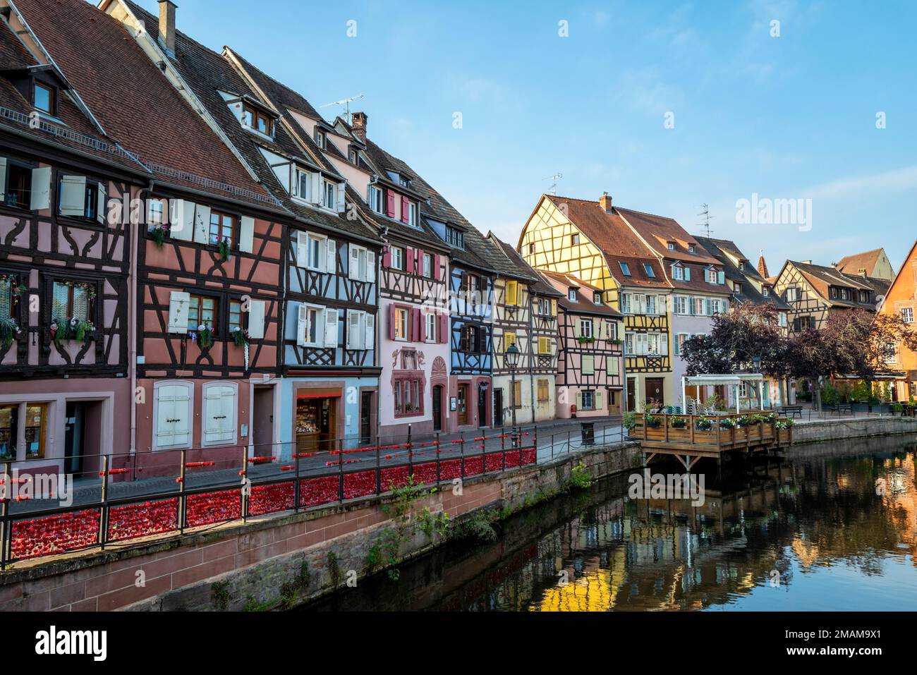 Beautiful canals hi-res stock photography and images - Alamy