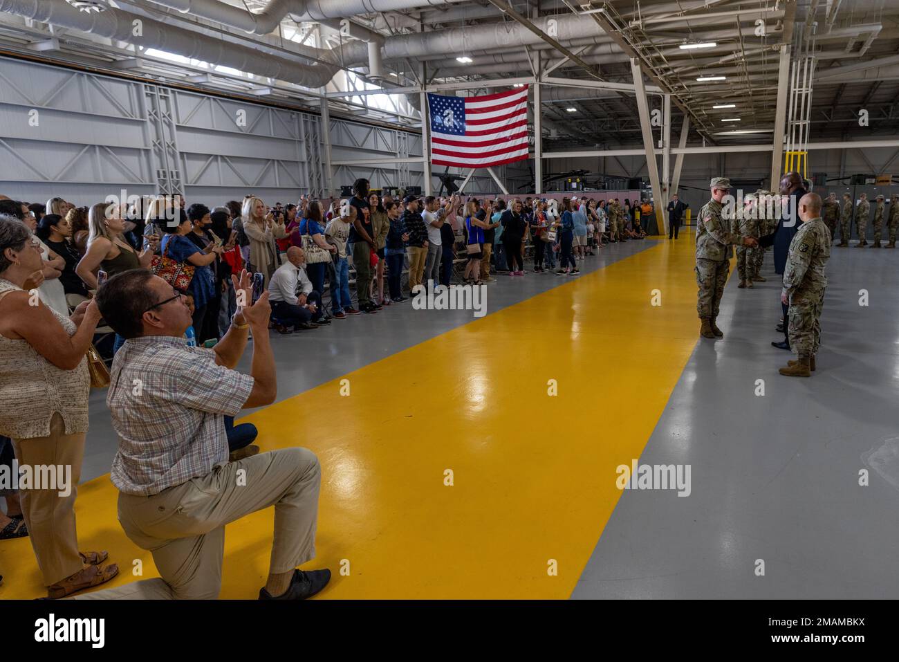 Members of Alpha Company 1st Battalion 182nd Infantry Regiment depart ...