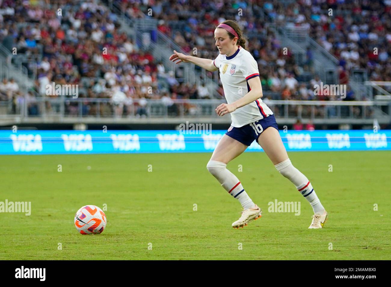 United States' Rose Lavelle kicks a free kick against Nigeria during ...