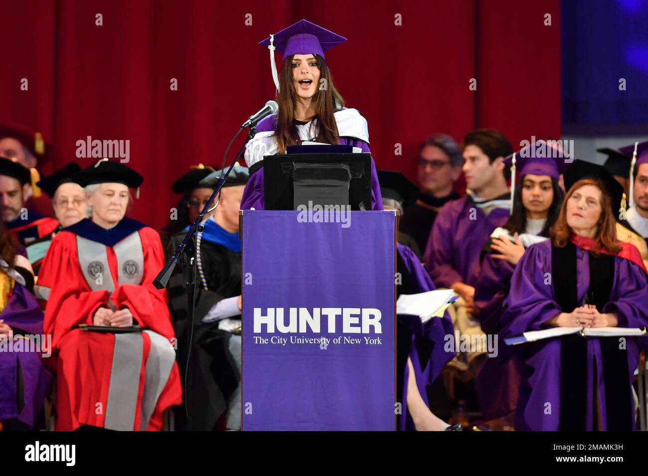 Model and author Emily Ratajkowski delivers the commencement speech at ...