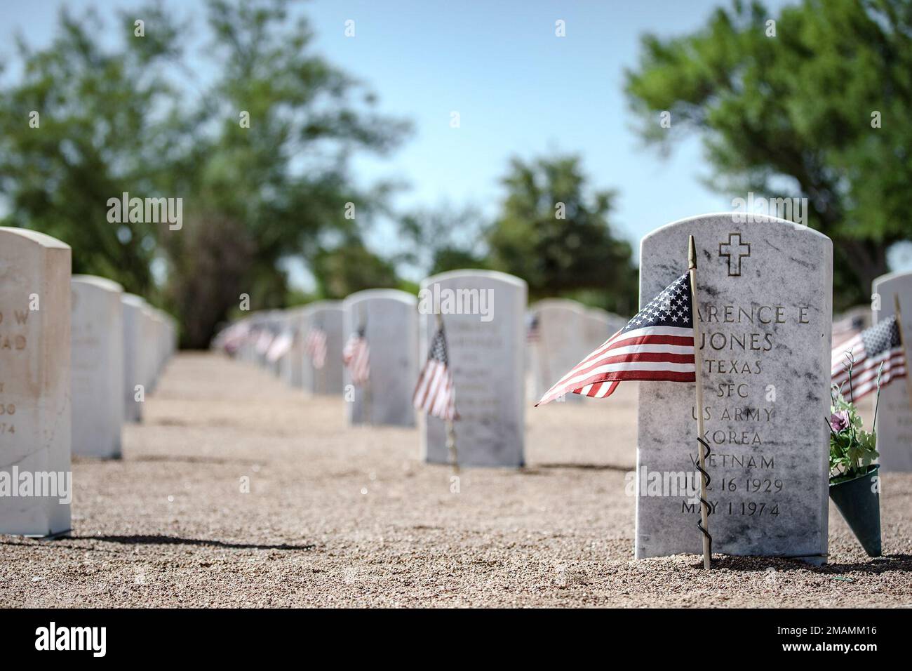 The Fort Bliss National Cemetery during the facility’s Memorial Day ...