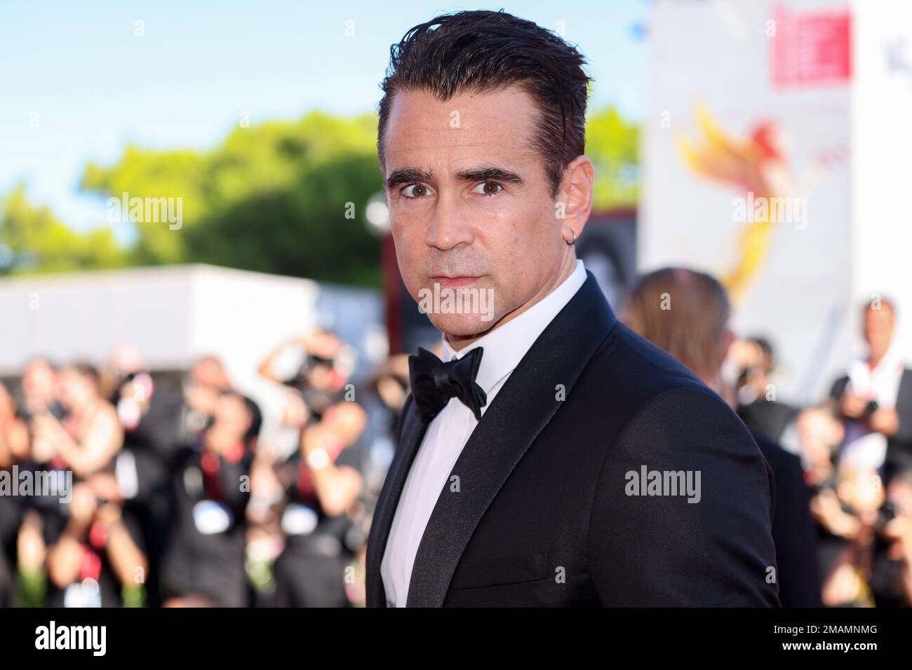 Colin Farrell poses for photographers upon arrival at the premiere of ...