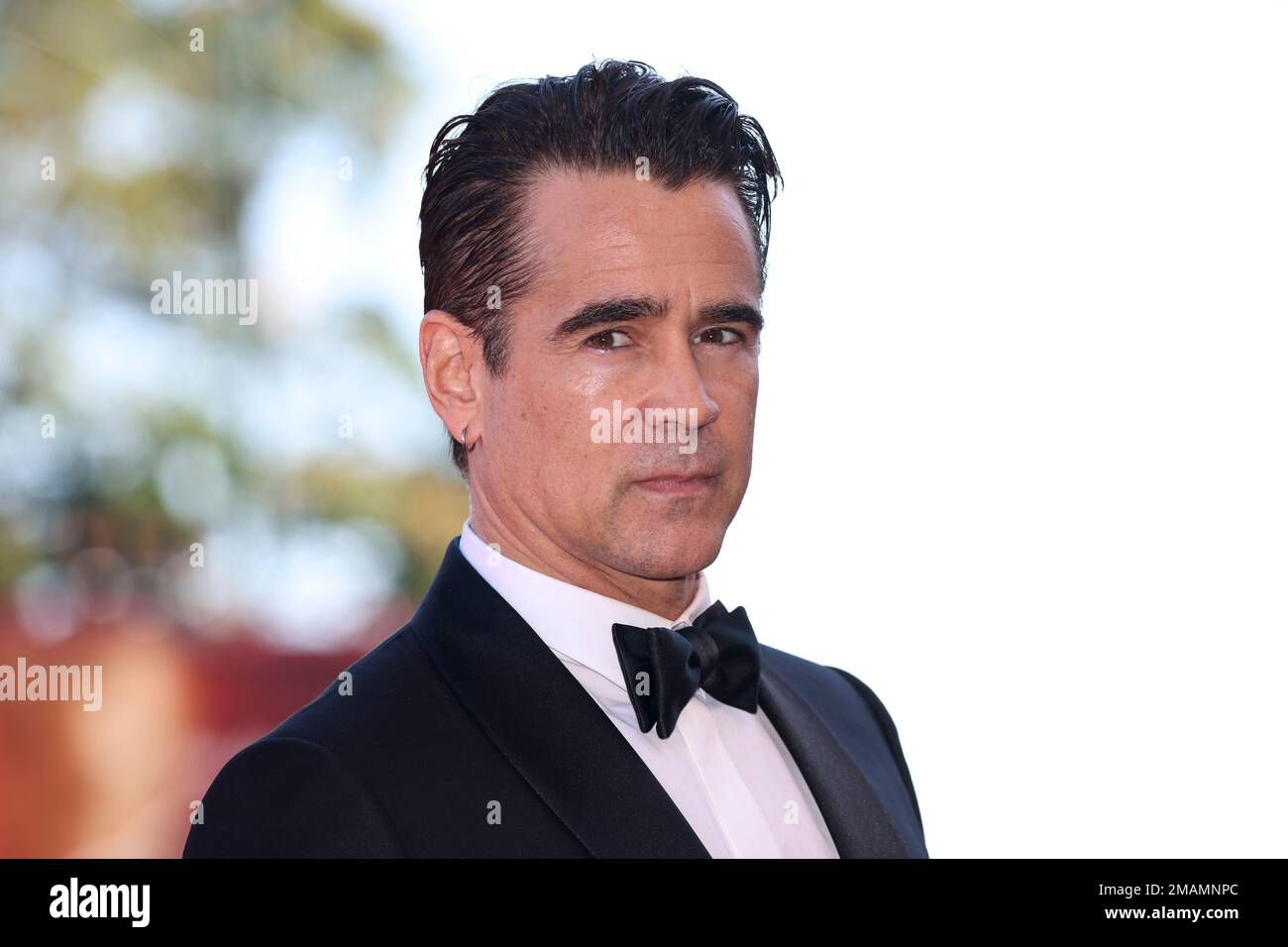 Colin Farrell poses for photographers upon arrival at the premiere of ...