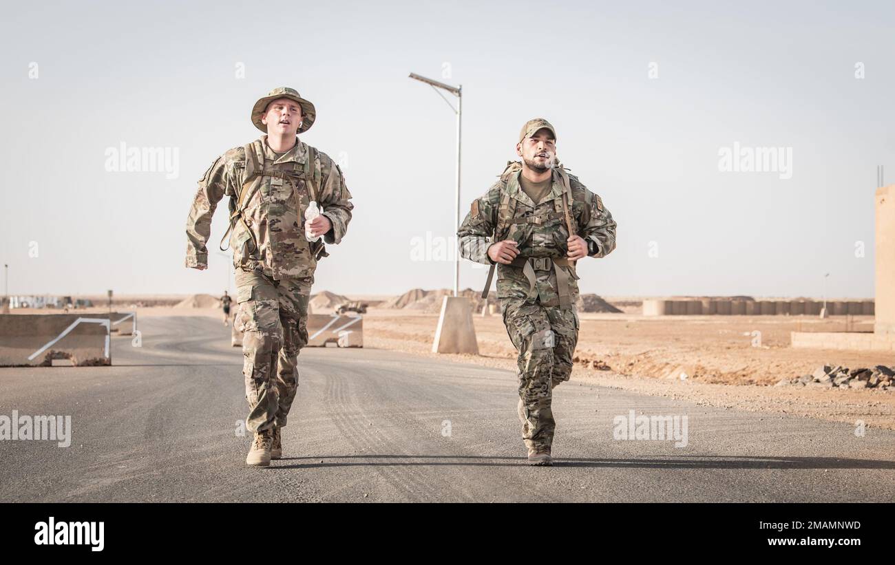 Memorial day ruck march hi-res stock photography and images - Alamy