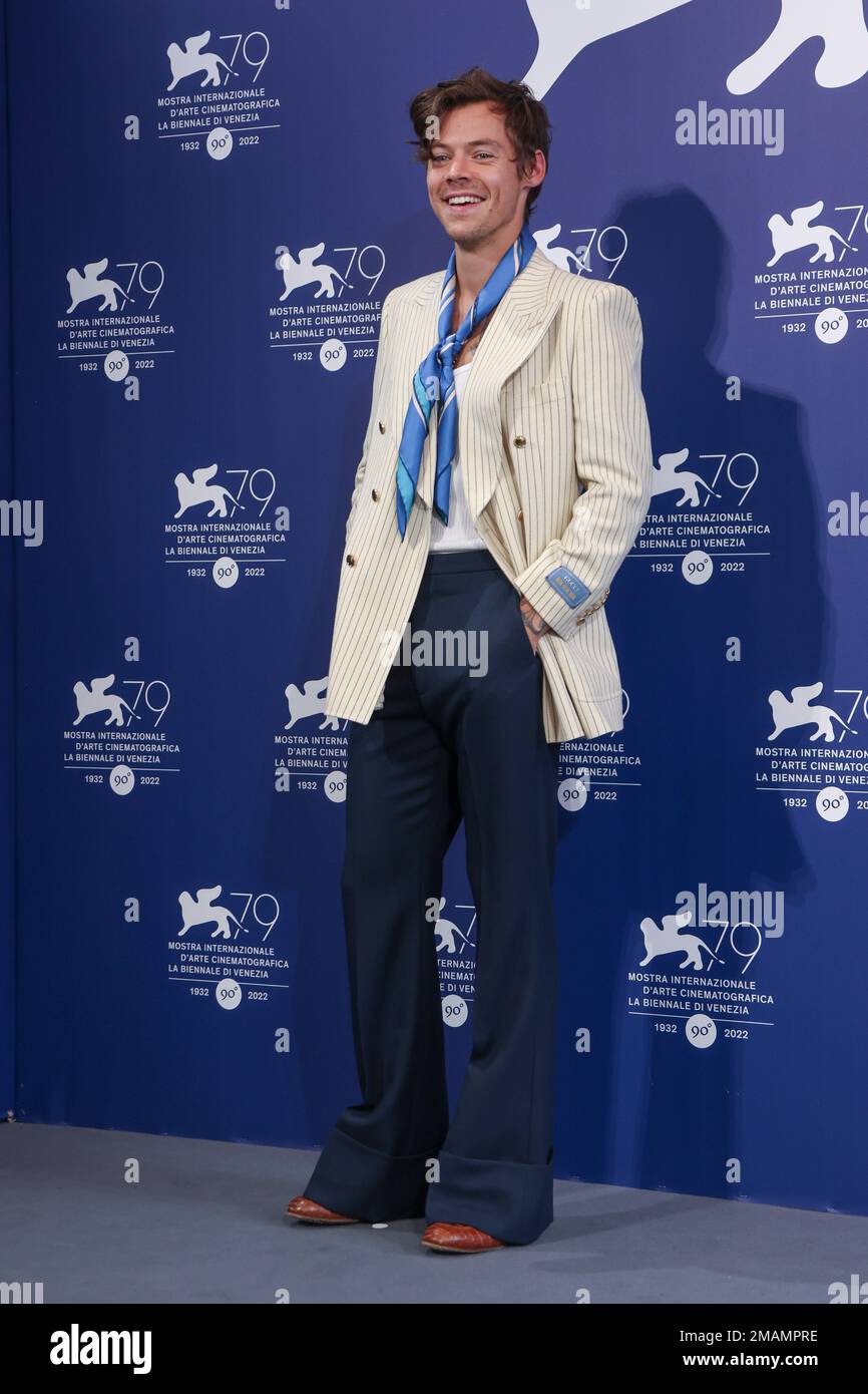 Harry Styles poses for photographers at the photo call for the film ...