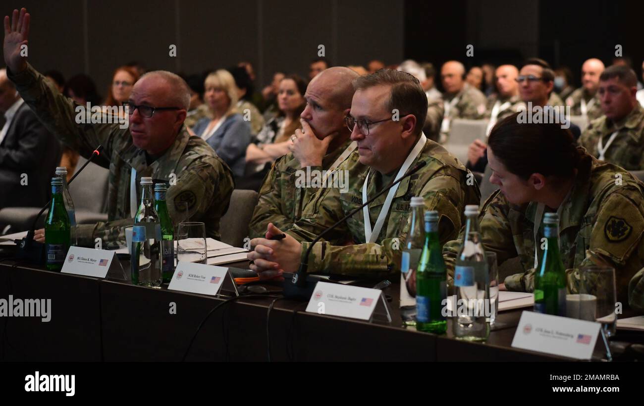 Medical evacuation activities hi-res stock photography and images - Alamy